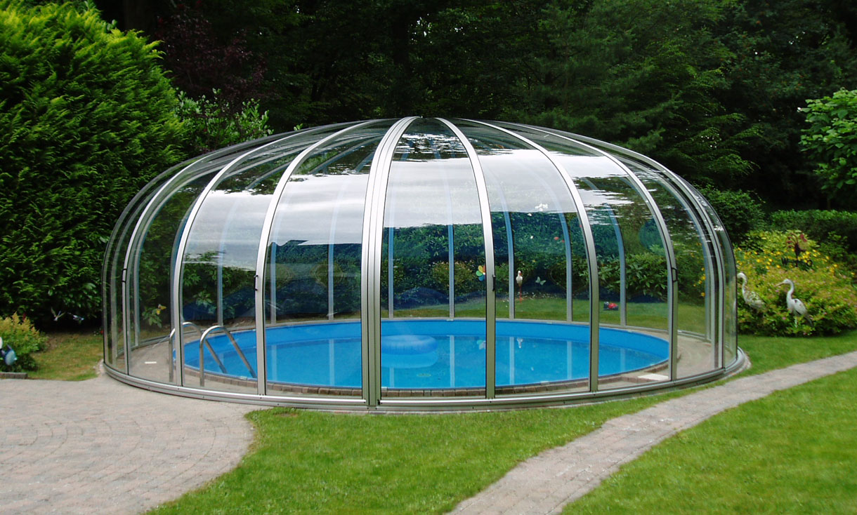 RUND Schwimmhalle - Die exklusive Schwimmhalle