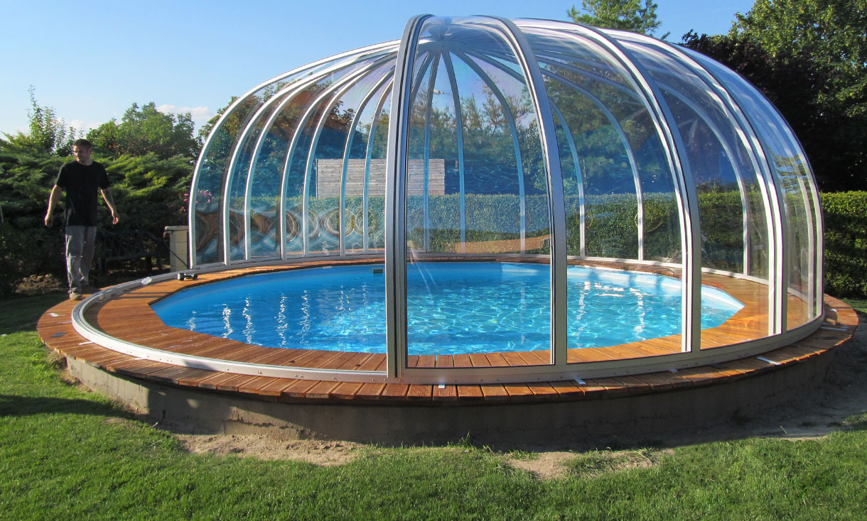 RUND Schwimmhalle - Die exklusive Schwimmhalle