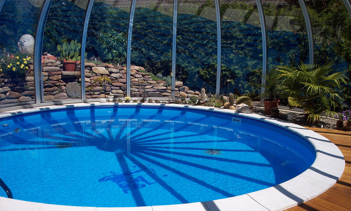 RUND Schwimmhalle - Die exklusive Schwimmhalle